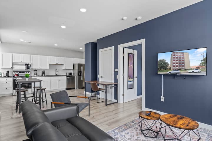 Urban 1bed 1bath Free Parking Apt 51 - Richmond, VA