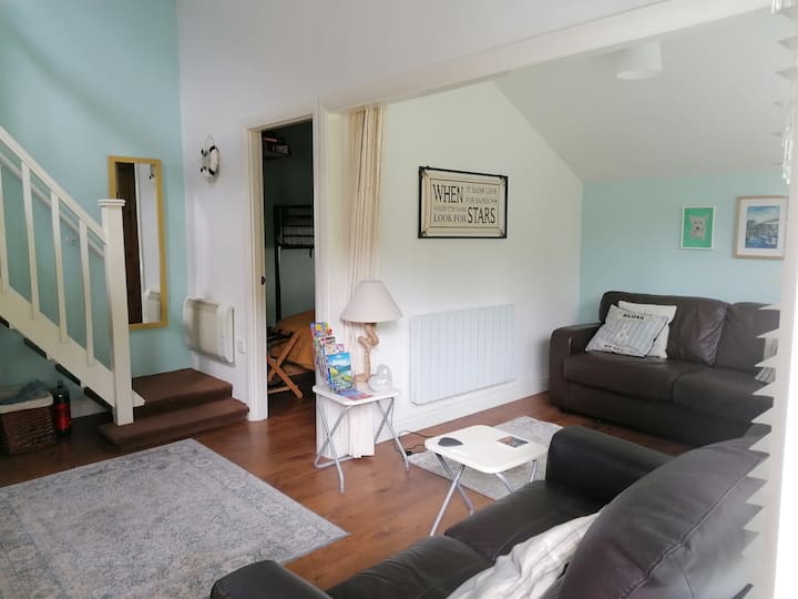 Cozy 2 Bedroom Holiday Lodge - With Parking - Amroth