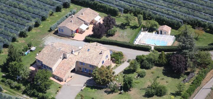 Superbe Appartement Avec Piscine - Sisteron