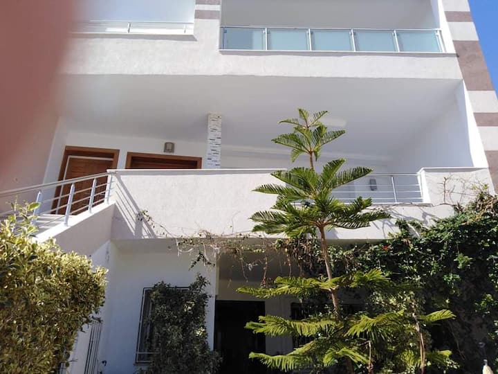 A Louer Maison Hs à Kelibia (Capbon De La Tunisie) - Kélibia