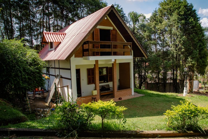 Chalé C/lareira Na Rota Do Vinho - São Roque