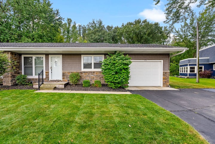 Winona Lake Access With Pier - Carr lake, Claypool