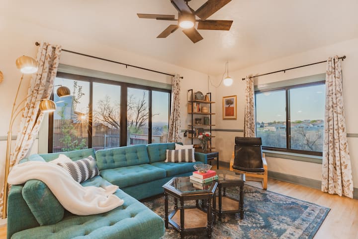 Historic Cottage With Game Room - Clarkdale, AZ