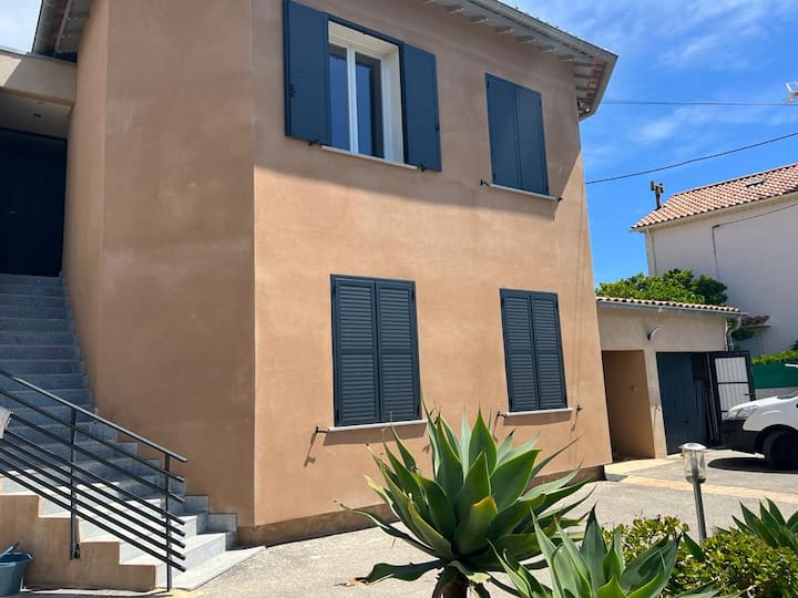 Maison - Appartement Presqu' îLe De Giens - Porquerolles