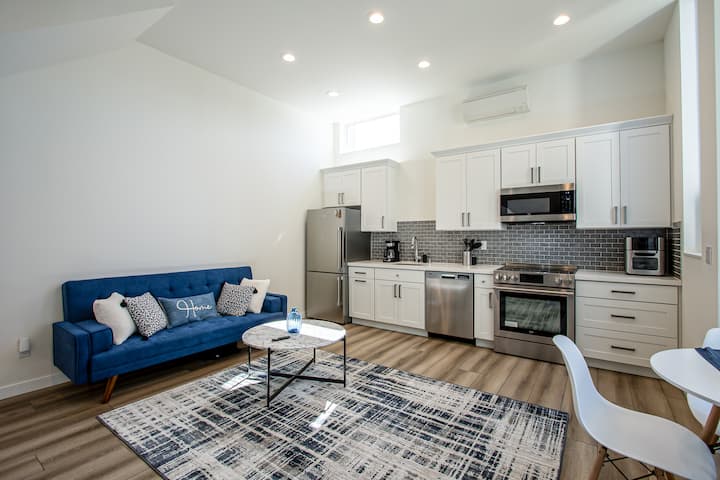 Near Downtown 10 Minutes To Airport + Free Parking - Seattle, WA