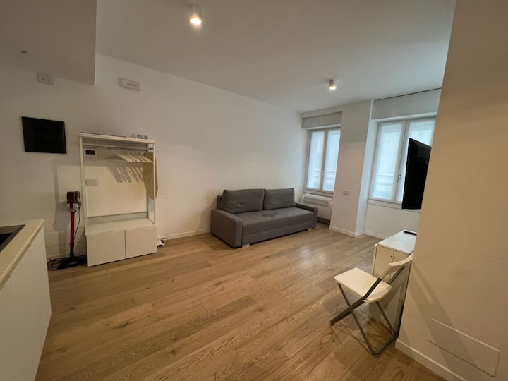 Lovely One Bedroom Condo In The Heart Of Milano - Milan
