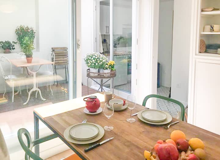 Superbe Studio Avec Terrasse, 15 Mn Tour Eifel - Paris