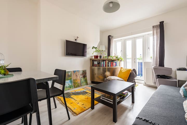 1 Bedroom Flat In Trendy East London - Stratford