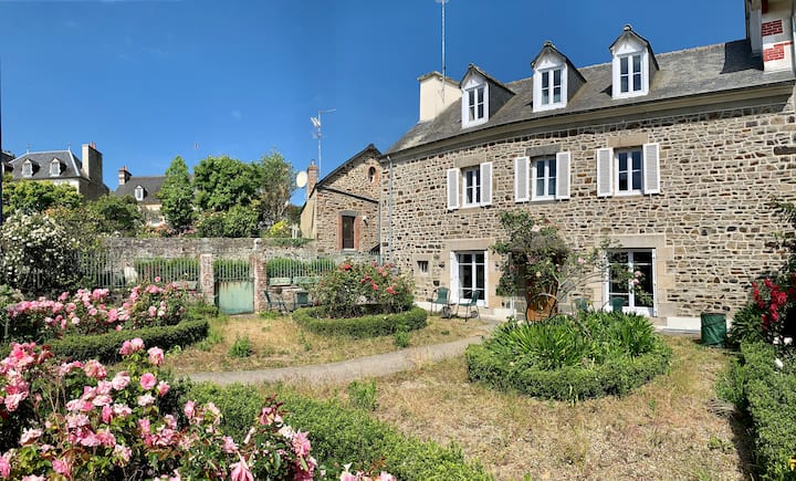Maison Proche Plage Et Commerces - Plérin