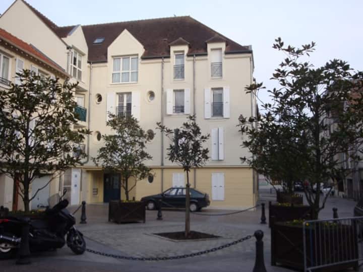 En Plein Coeur De Melun, Studio 24m2 - Melun