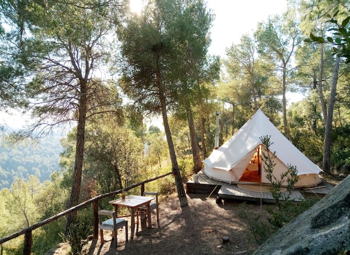 A Cosy Tent In The Forest - Forest Days Glamping - Solsona