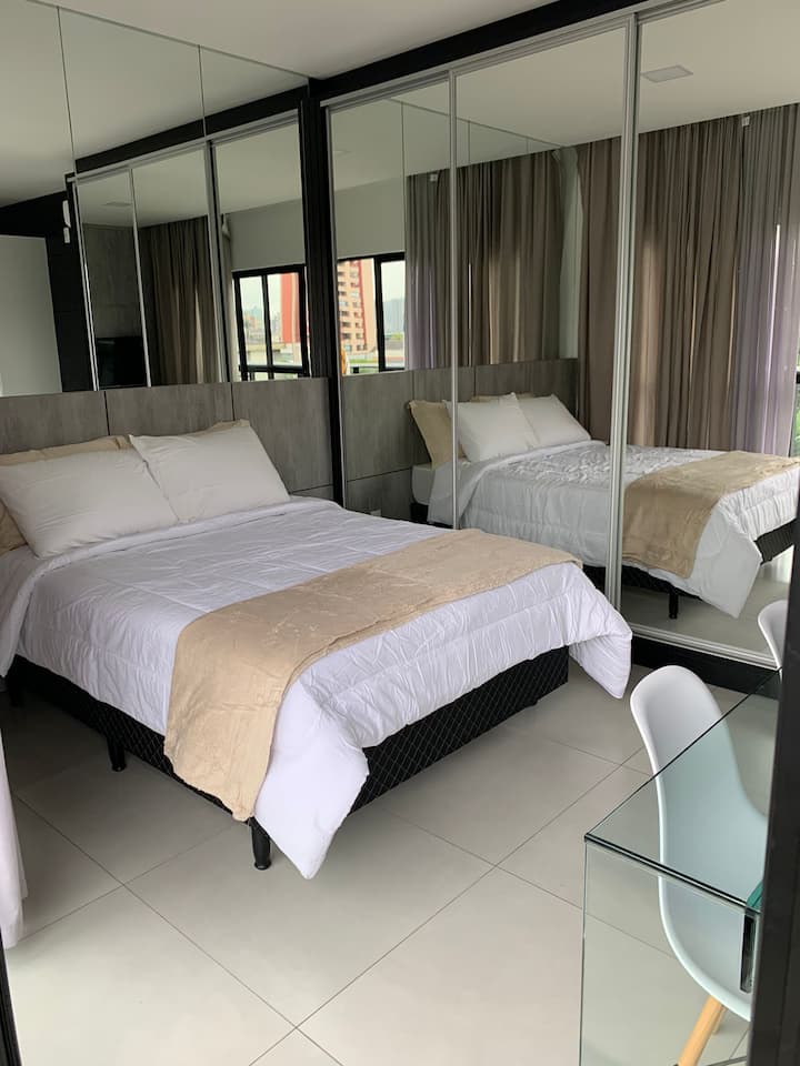 Loft-7 Encantador Com Estacionamento Incluído. - Joinville, Brazil