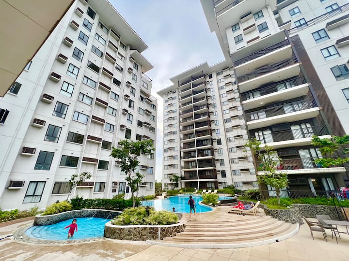 The Penthouse Studio Serin Vip Parking & Unli Wifi - Tagaytay