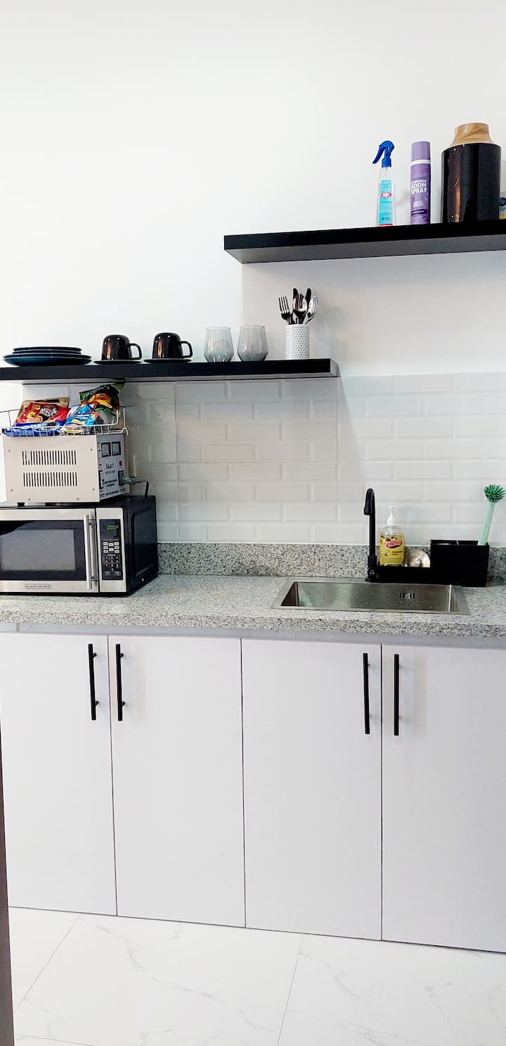 Large Condo With City View - Olongapo