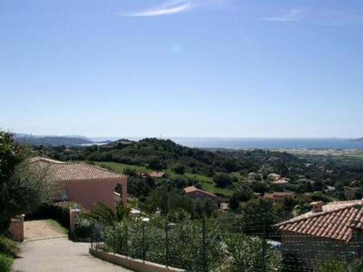 Agréable T2 Ou T3 Rez De Villa Climatisé Vue Mer - Bastelicaccia