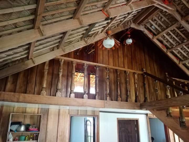 Beachfront House In Dingalan, Aurora - Dingalan