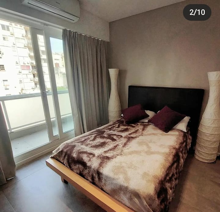 Hermoso Departamento, Balcón Y Pileta En Recoleta - Argentine