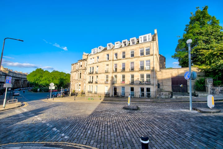 Ann House - Superbly Located 3 Bed With Lift - Edimburgo