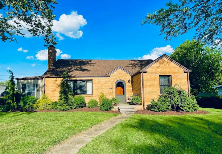 Freddie’s House - Canton, OH