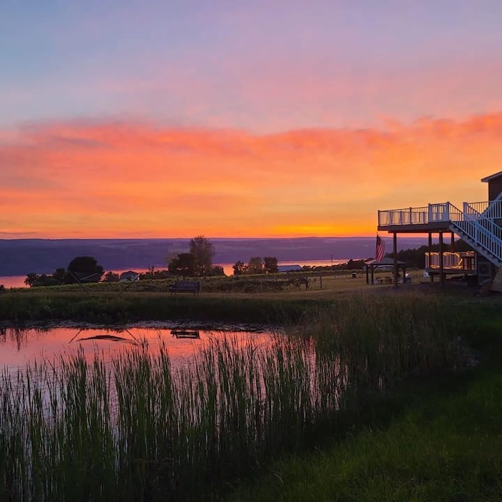 Vineyard Villa | B | Wine Trail & Views - Seneca Lake, NY
