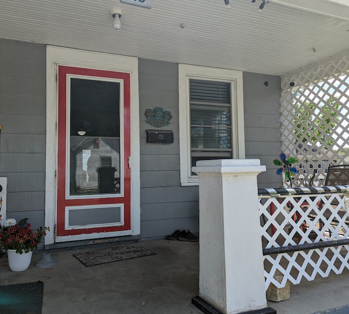 Nancy’s Duplex: Private & Comfy Getaway - Dayton