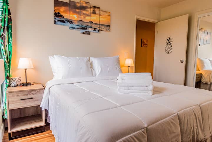 Downtown | Ac | Pool | Kitchen | Desk |1 Gig | Bbq - Kailua-Kona, HI