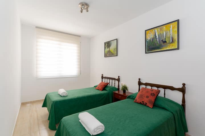 Amigos Playa Apartment - Blanes