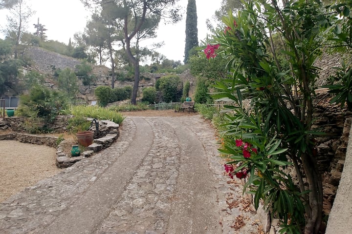 Appartement - Jardin Méditerranéen - Nîmes