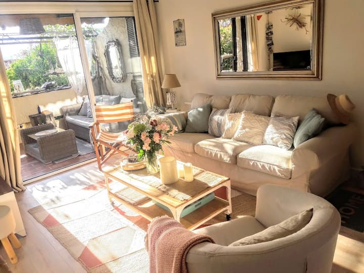 Meublé De Charme Sur Presqu'ile De Saint-tropez - Pampelonne Beach