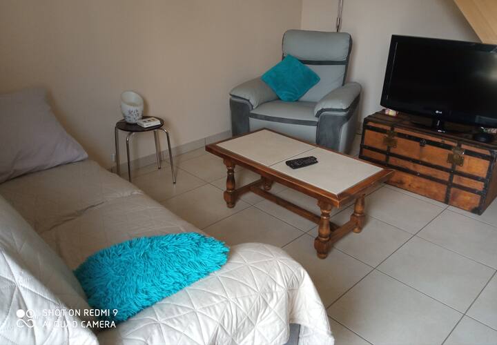 Chambre Indépendante Dans Ma Maison Bleue - Brioude