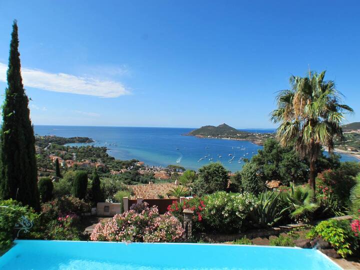 Chambre D'hôtes + Vue Mer à 180 Degrés + Piscine V - Saint-Raphaël