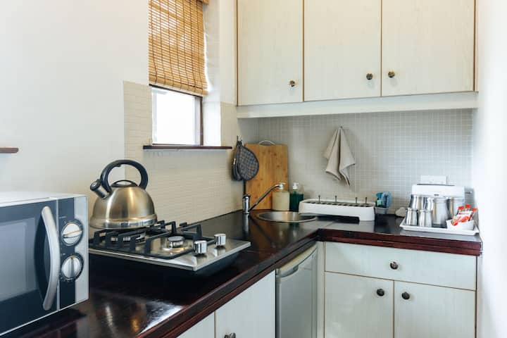 Double Room With Free Wifi & Secure Parking-unit2 - George