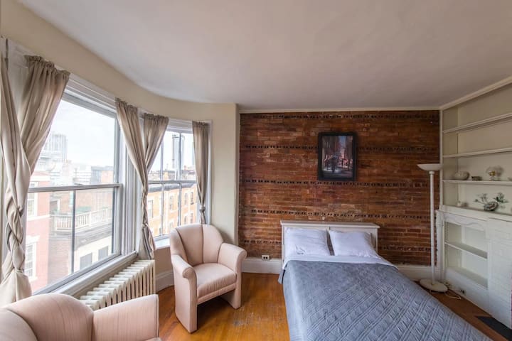Wonderful 2-bedroom Apt In Boston Beacon Hill - Boston, MA