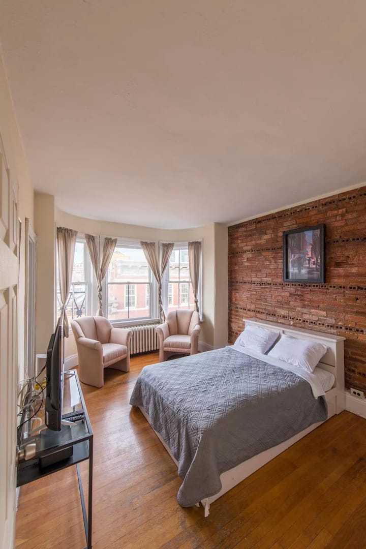Wonderful 2-bedroom Apt In Boston Beacon Hill - Boston, MA