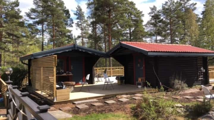 Guest Houses In The Forest With Jacuzzi And Sauna - Karlstad
