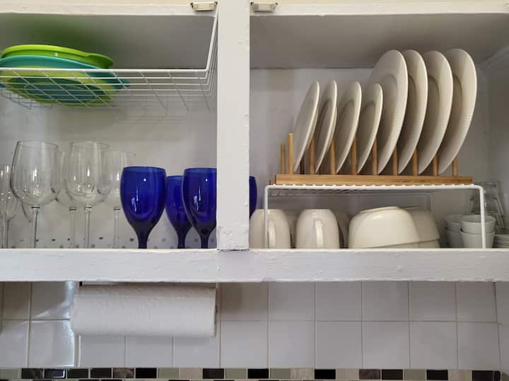 Cozy 1 Bedroom Unit W/2 Queen Beds, Close To All~ - Queens, NY