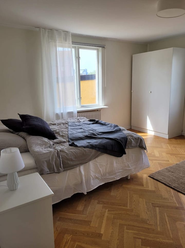 Rum (Lgh1) Med Delat Kök Och Badrum - Halmstad
