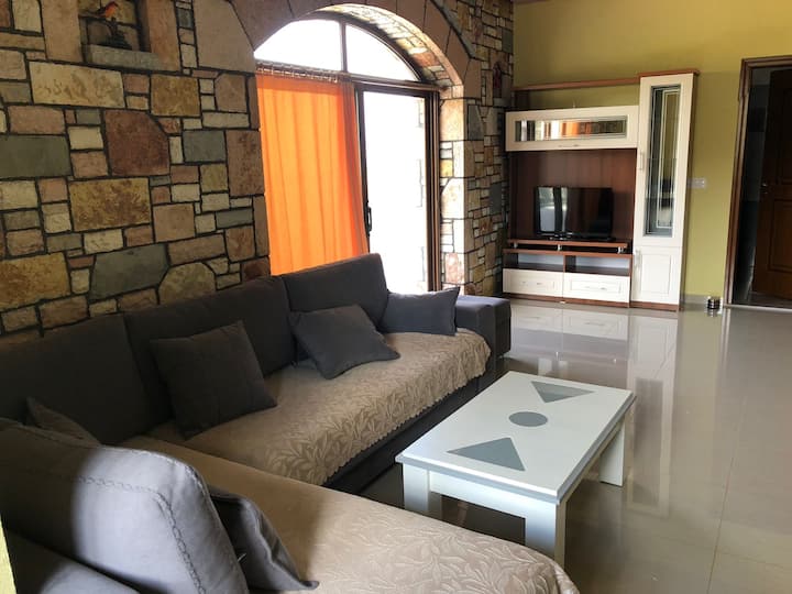 Leo's House - Ksamil