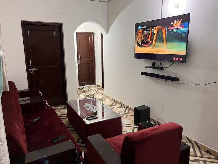 Cheerful 4 Bedroom With Parking At Bir - Barot