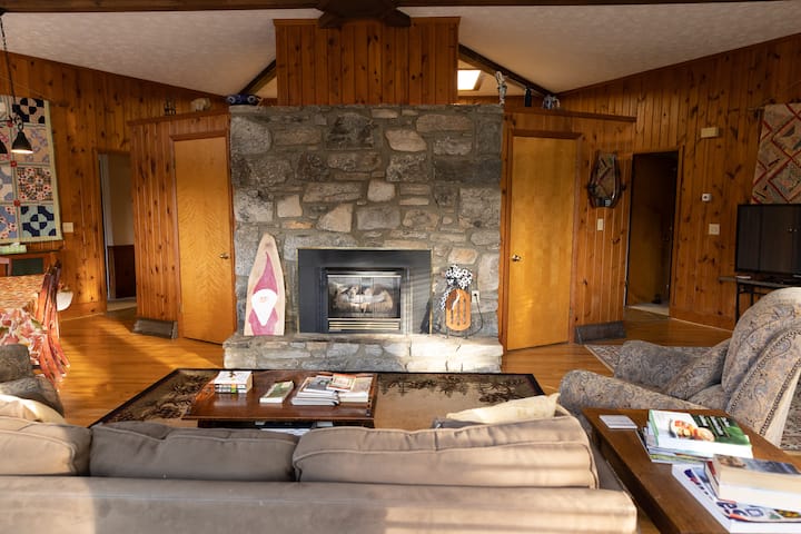 Quilted Corner- 5 Bed/4 Bath-3 Kings - Waynesville, NC