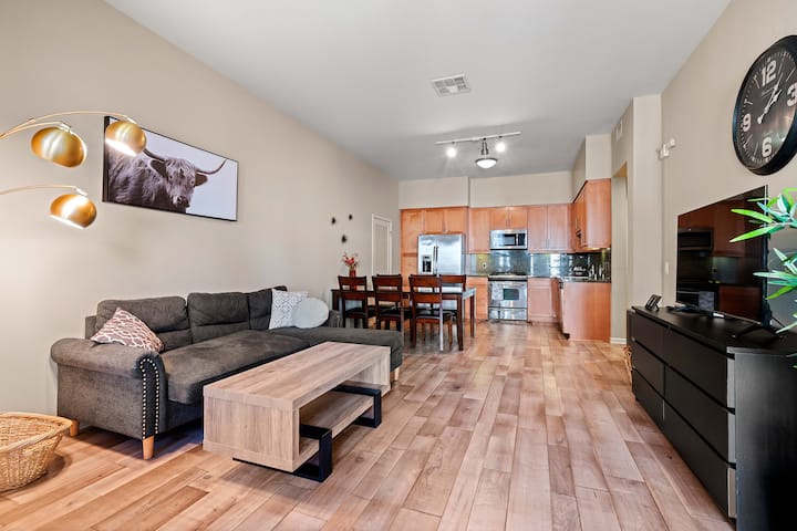 Monrovia Old Town, Lovely 1 Bedroom Townhome - Arcadia, CA