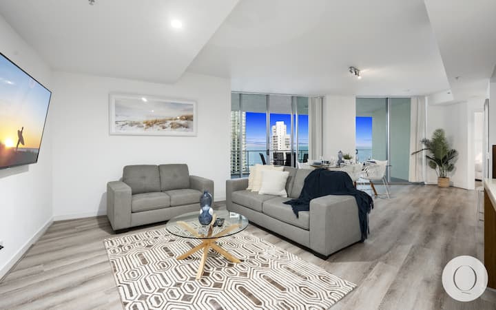 Wings - 3 Bedroom Penthouse, Ocean Views - Q Stay - Broadbeach