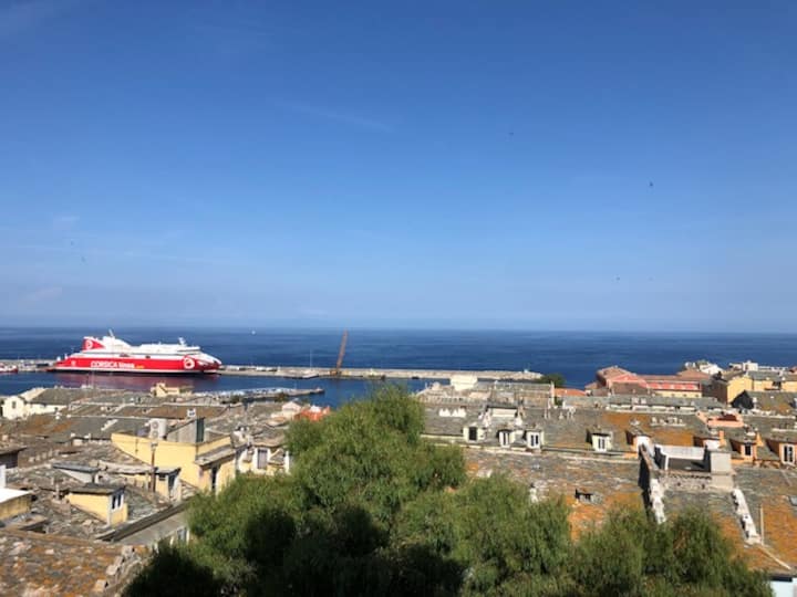 Bel Appartement Vue Mer Dans Le Centre De Bastia - Bastia