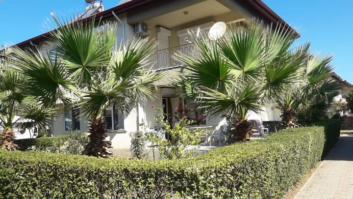 Sahi̇bi̇nden Ki̇ralik Dubleks Yazlik - Deni̇ze 900 M. - Side