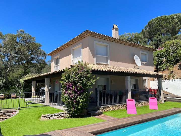 Beautifully Presented  Villa With Stunning Views - La Croix-Valmer
