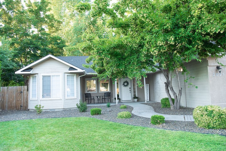 Charming 3br Near Shops, Parks & Waterpark - Meridian, ID