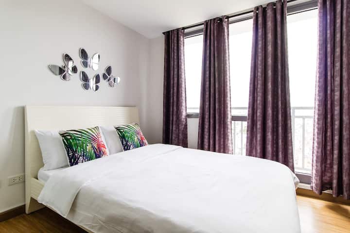 Comfy1brcondoacqua +Balcony+wifi(100mbps) - Makati