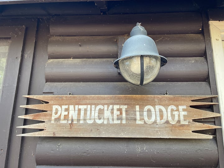Pentucket Lodge Bunkhouse With Fp & Woodstove - Zorvino Vineyards, Sandown