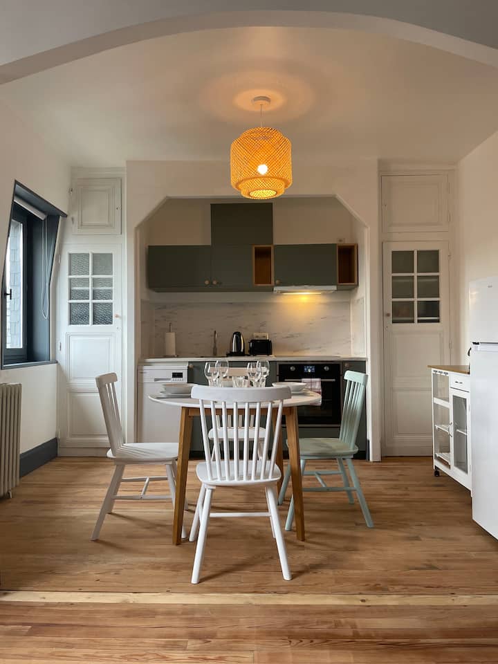 Duplex Rénové, 2 Chambres, Quartier Plage - Le Tréport