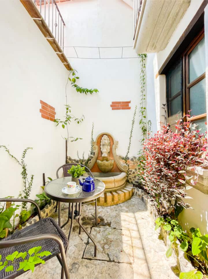 1a Charming Small Loftcity Center Netflix 4 Guest - Antigua Guatemala, Guatemala
